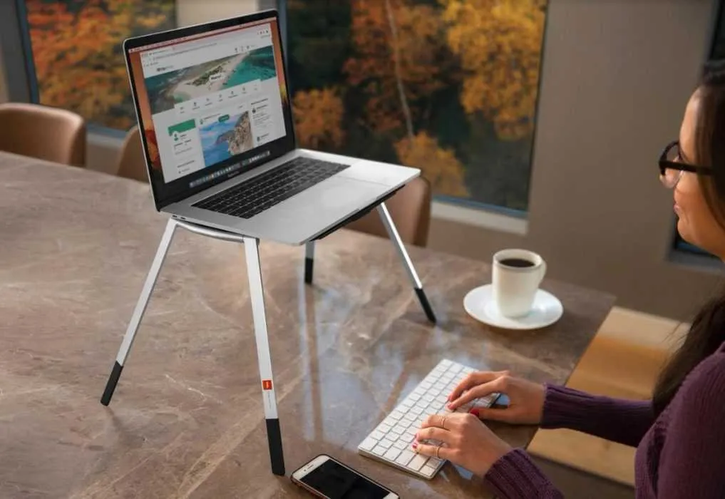 Ovel Lets You Adjust Your Laptop To Any Angle You Want