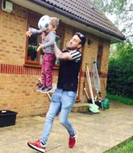 25 Funny Parent Fails