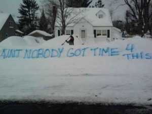 40 Hilarious Winter And Snow Memes For When You're Freezing Your Face Off