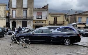 30 Ridiculous Cars That Some People Were A Good Idea