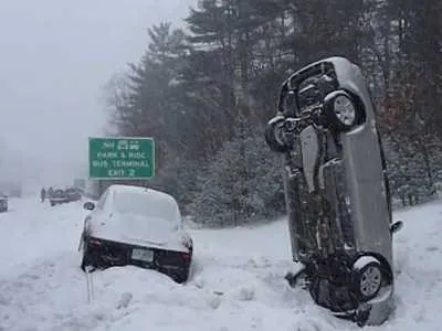 Funniest Winter Traffic Fail Pics