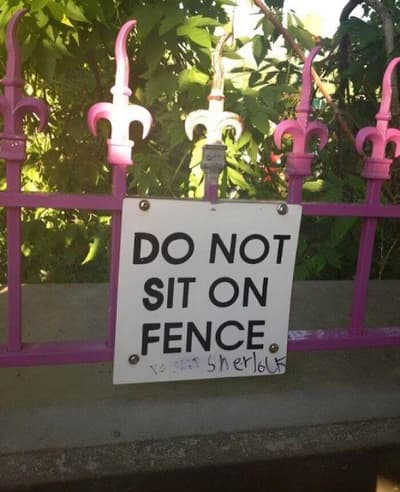 30 Instances When Hilarious Signs Were Too Good Not To Share
