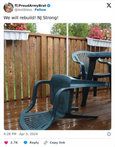 30 Hilarious Images From The "We Will Rebuild" Trend