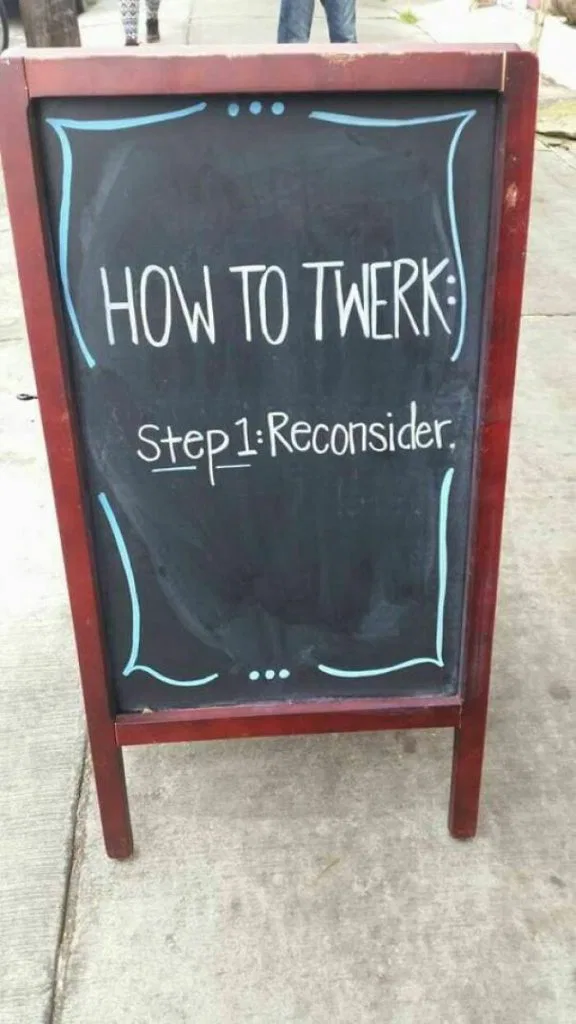 30 Hilarious Times Extremely Funny Signs Were Spotted