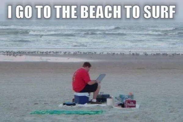 24 Funny Beach Memes Because It's That Time