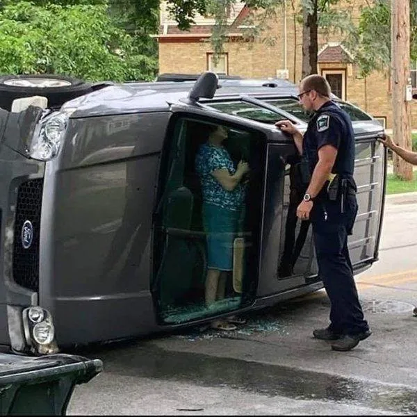 30 Bewildering Images That Have A Strange Energy To Them