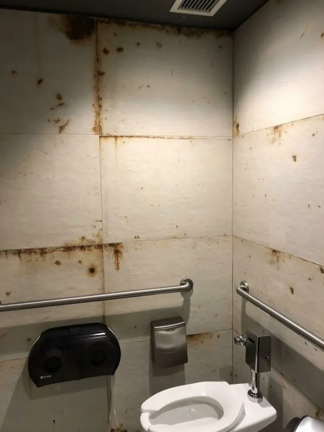 30 Insanely Stupid Real World Designs You Have To See