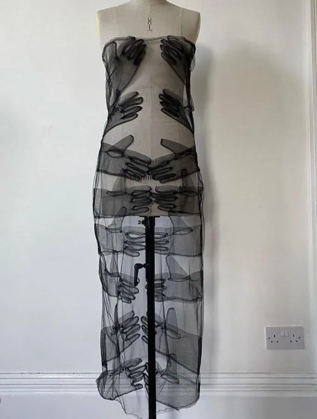 30 Hideous Dresses That Should Have Never Been Made