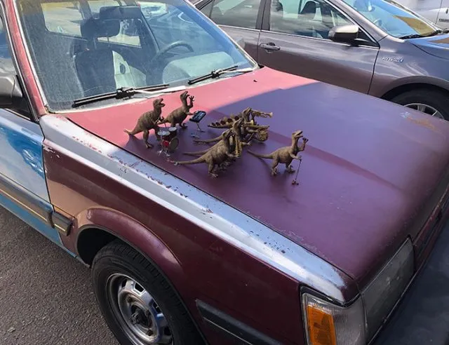 30 Of The Funniest Looking Cars People Have Stumbled Upon