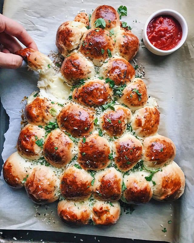 30 Delicious Christmas Foods That Went Above And Beyond