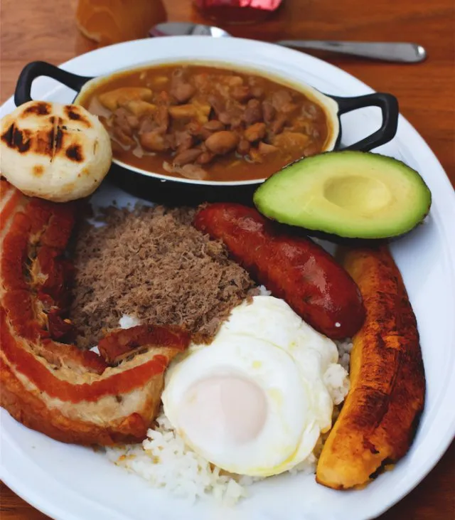 30 Delicious Foreign Foods To Try And Drool From Looking At