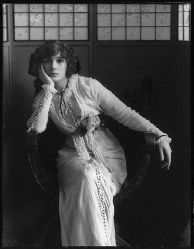 30 Extremely Important Historical Photos From The 1800s And 1900s