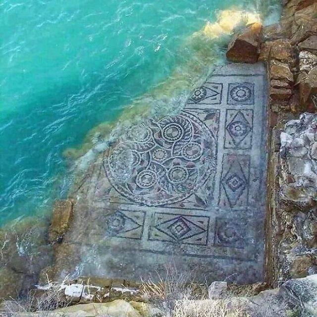 30 Of The Most Awe-Inspiring Forgotten Places