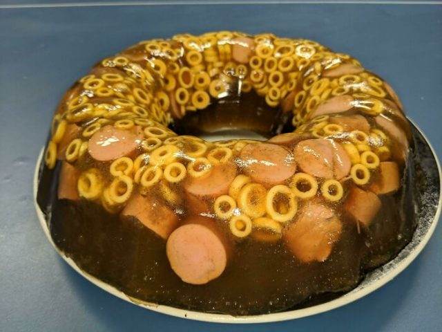 30 Absolutely Horrible Food Pics