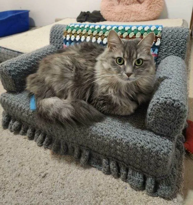 30 Charming Mini Furniture Pieces Designed Exclusively For