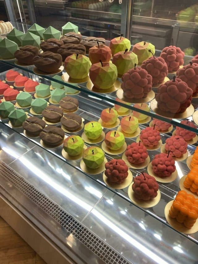 30 Stunning Photos Of Exquisite Desserts