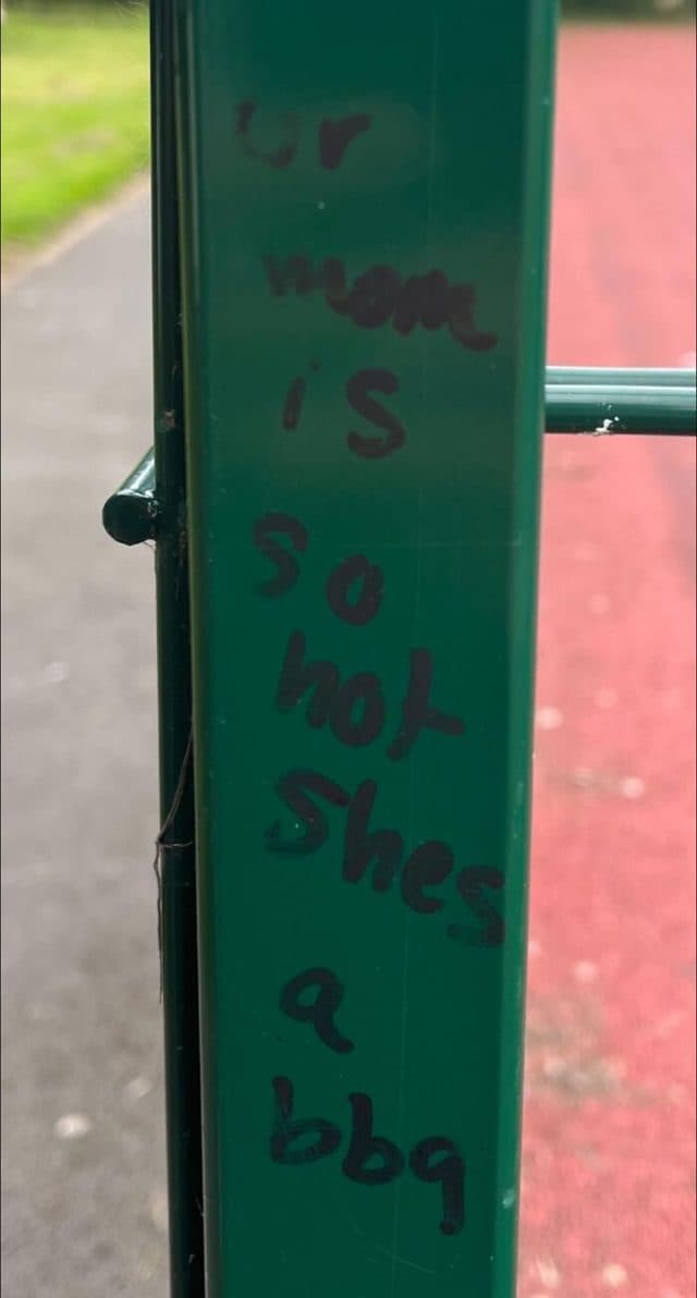 30 Hilarious Examples Of Graffiti Gone Wrong