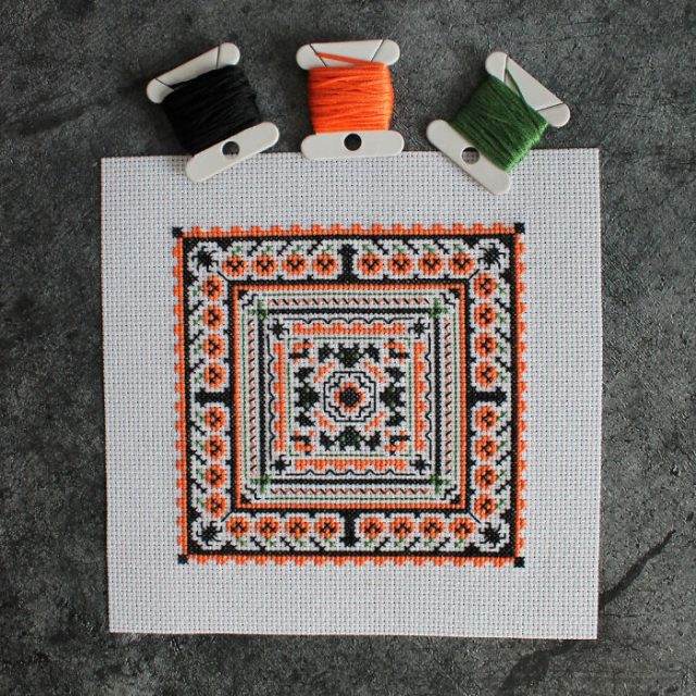 30 Beautiful Cross-Stitch Patterns You Must See