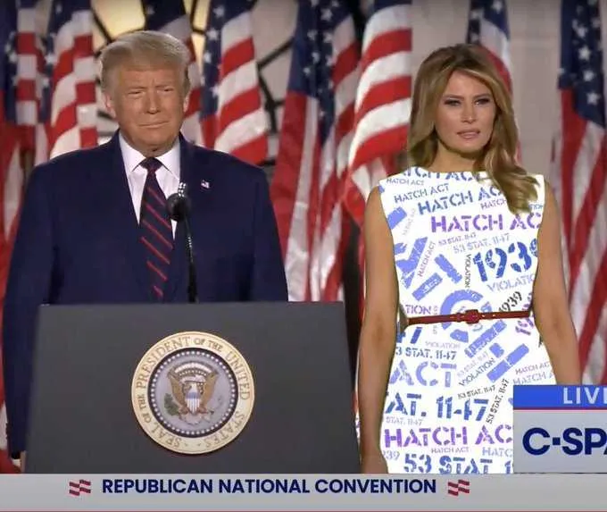 18 Melania Green Screen Dress Memes Because She Dresses To Kill