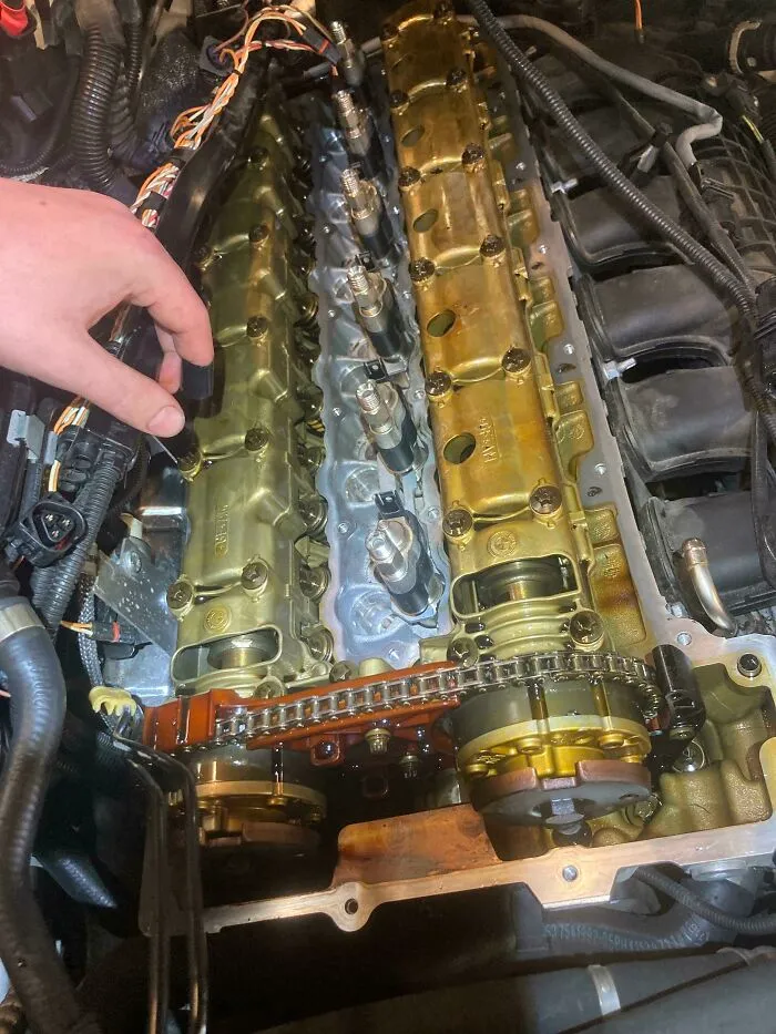 30 Hilarious Pics That Show The Level Of Nonsense Mechanics Have To ...