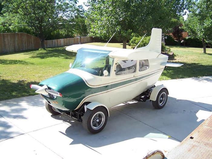 30 Of The Funniest Looking Cars People Have Stumbled Upon