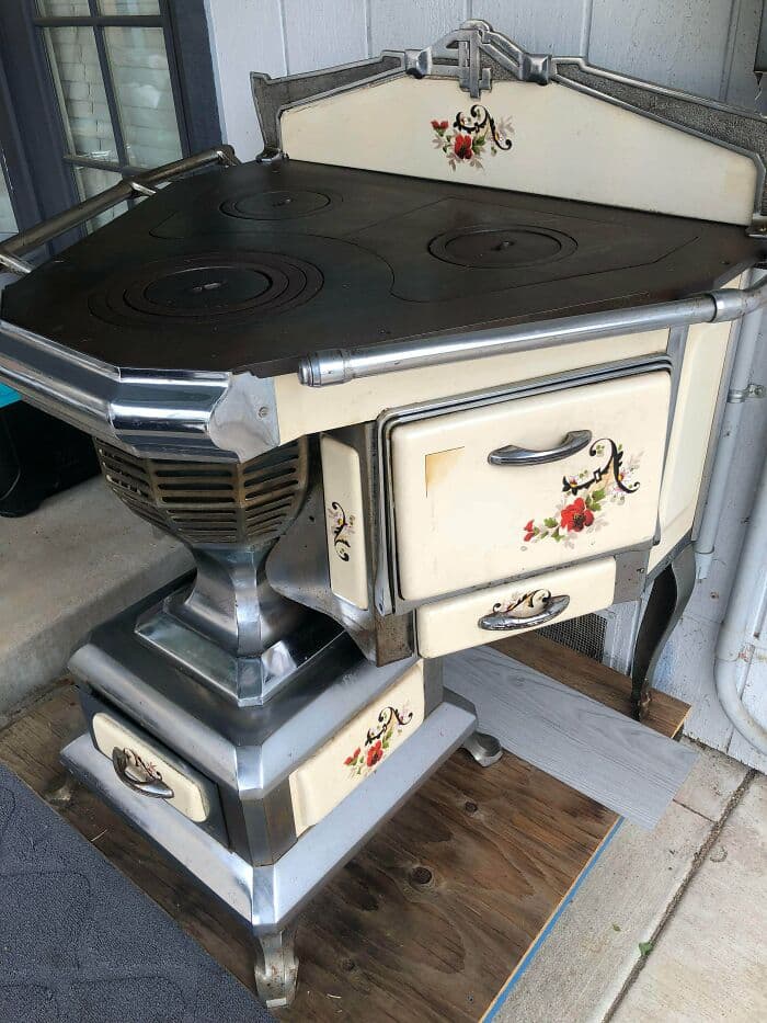 30 Of The Most Interesting And Beautiful Antiques