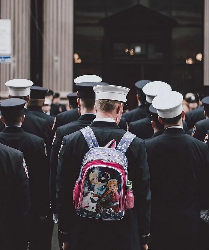 30 Amazing Chance Encounters Caught On Camera