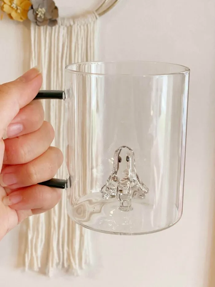 30 Satisfying Pictures Of Cool Mugs