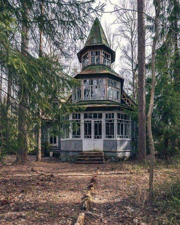30 Of The Most Awe-Inspiring Forgotten Places