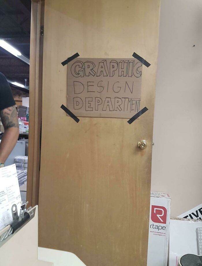 30 Funny Graphic Design Fails