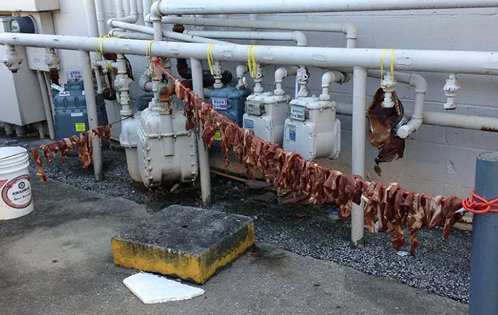 30 Infuriating And Disgusting Restaurant Experiences