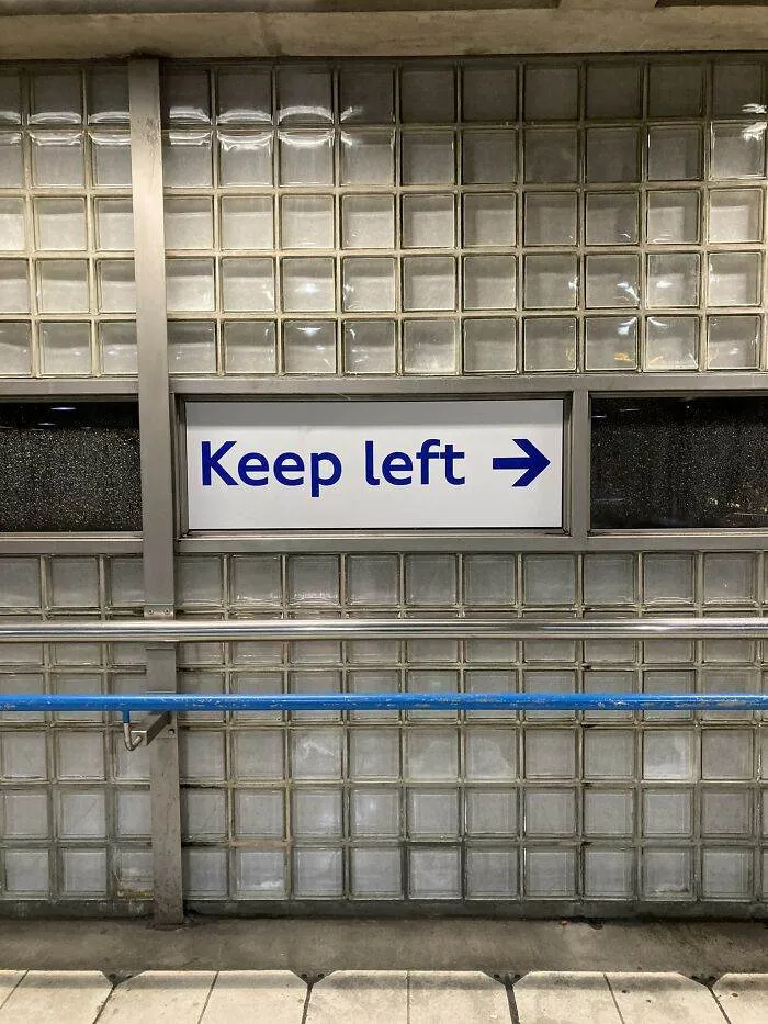30 Instances Of People Spotting Unexpectedly Funny Signs