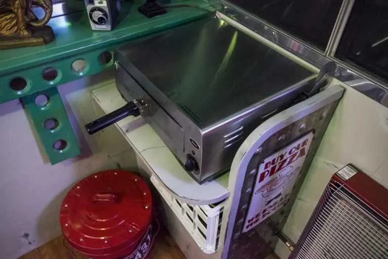 Happy Camper - 900HP Winnebago Built By Ringbrothers