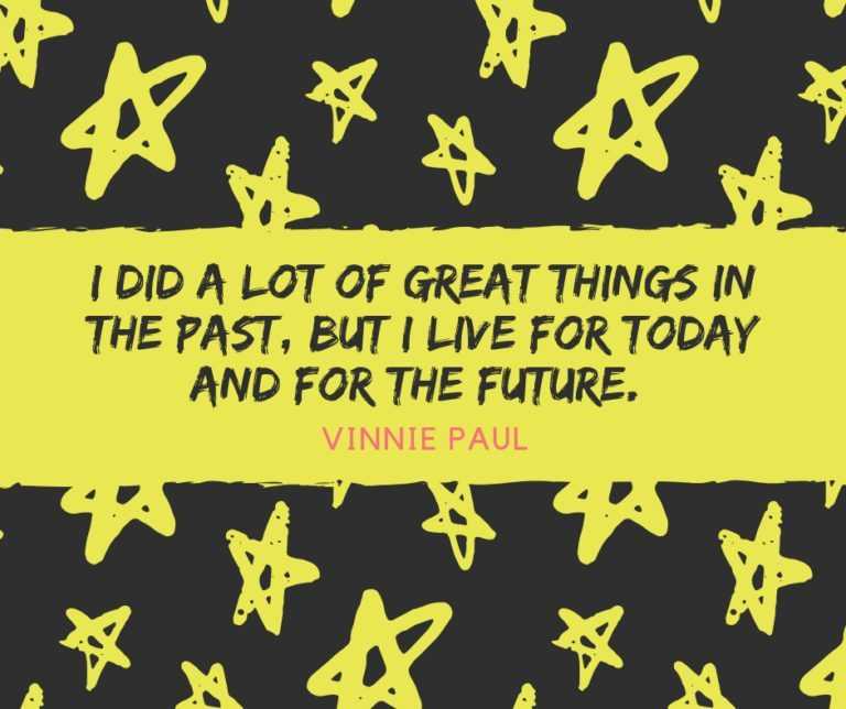 31 Great Inspirational Quotes About The Past And Making A Great Future