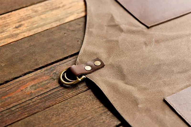 Gentleman’s Apron Oozes Handy And Suave In One Package